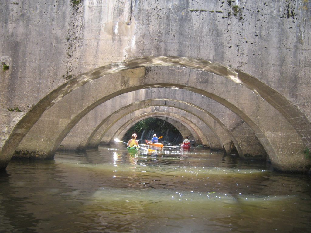 Pinawa channel starting at diversion dam ending at suspension bridge ...