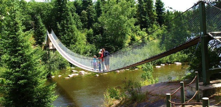 Pinawa Channel (Float / Hike / Paddle) - Winnipeg Canoe & Kayak Rentals